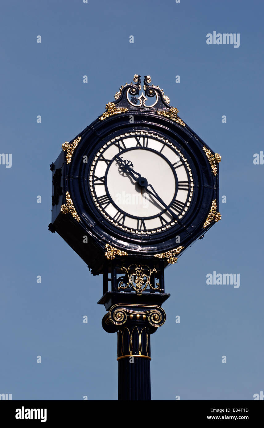 The town clock, Stourbridge, West Midlands, England, UK Stock Photo - Alamy