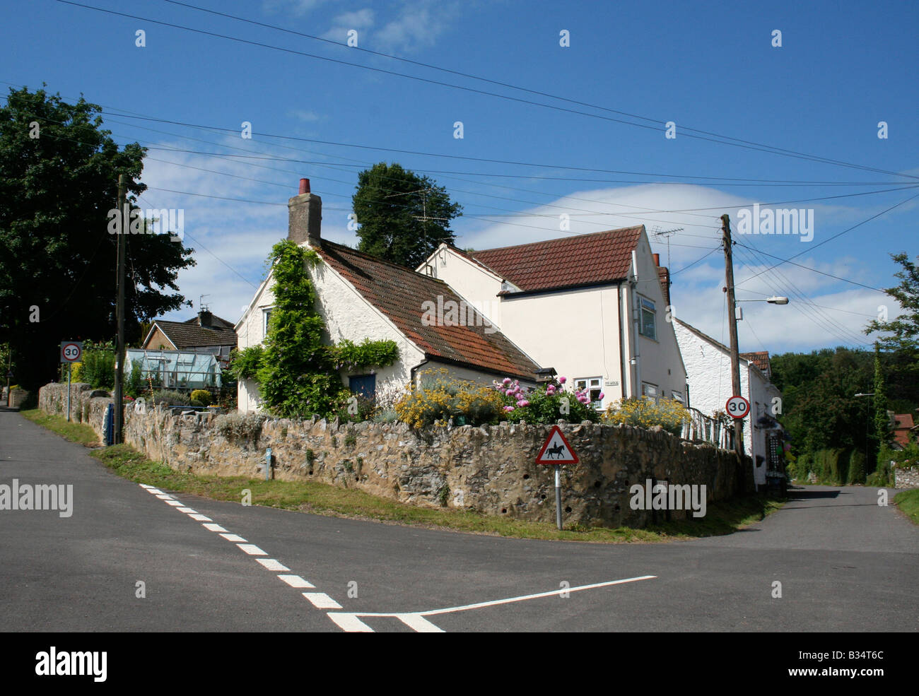 Combe st nicholas hi-res stock photography and images - Alamy