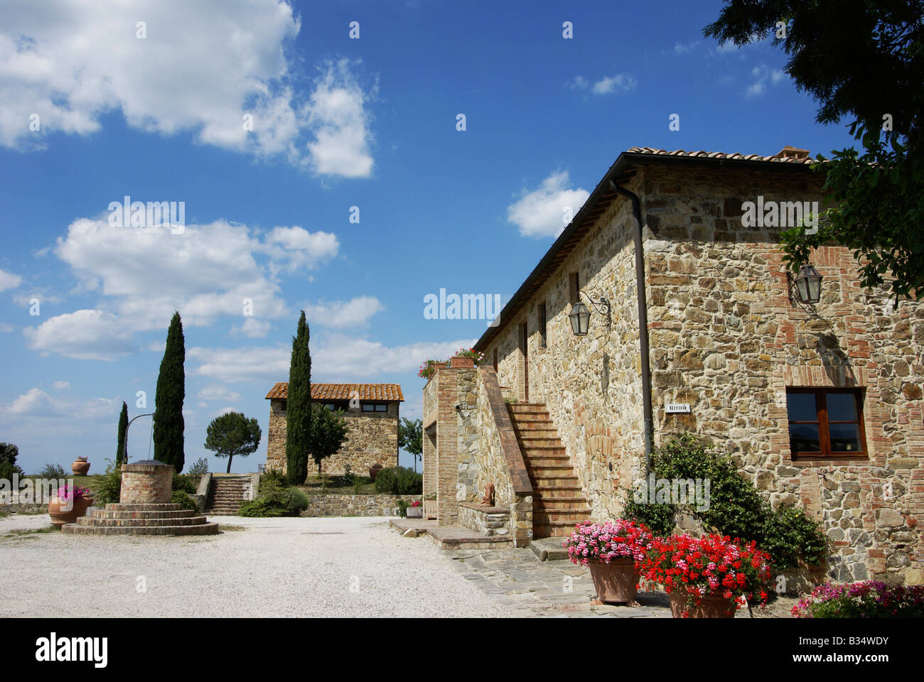 Cottage, Tuscany, Italy Stock Photo - Alamy