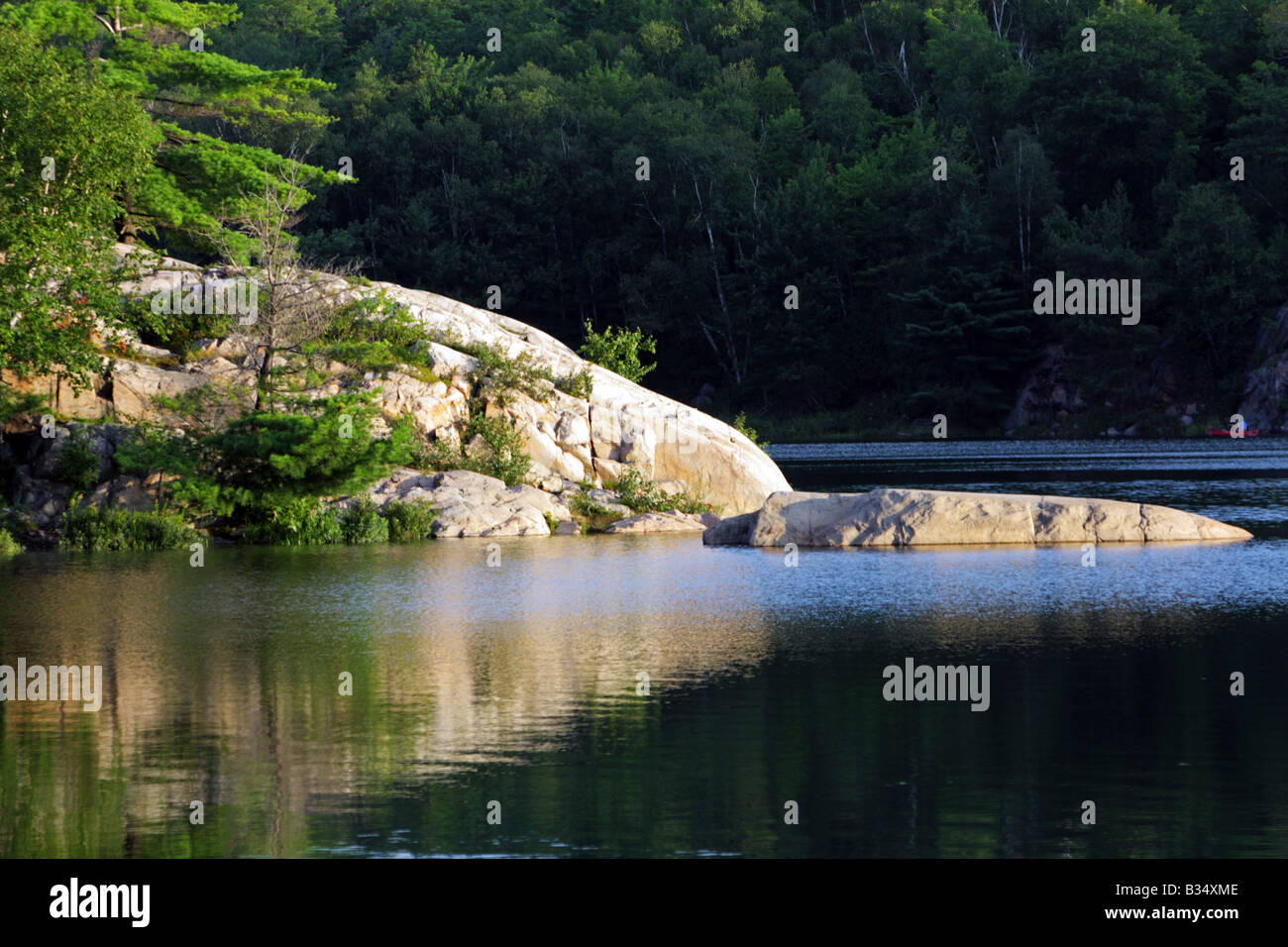 White quartzite hi-res stock photography and images - Alamy