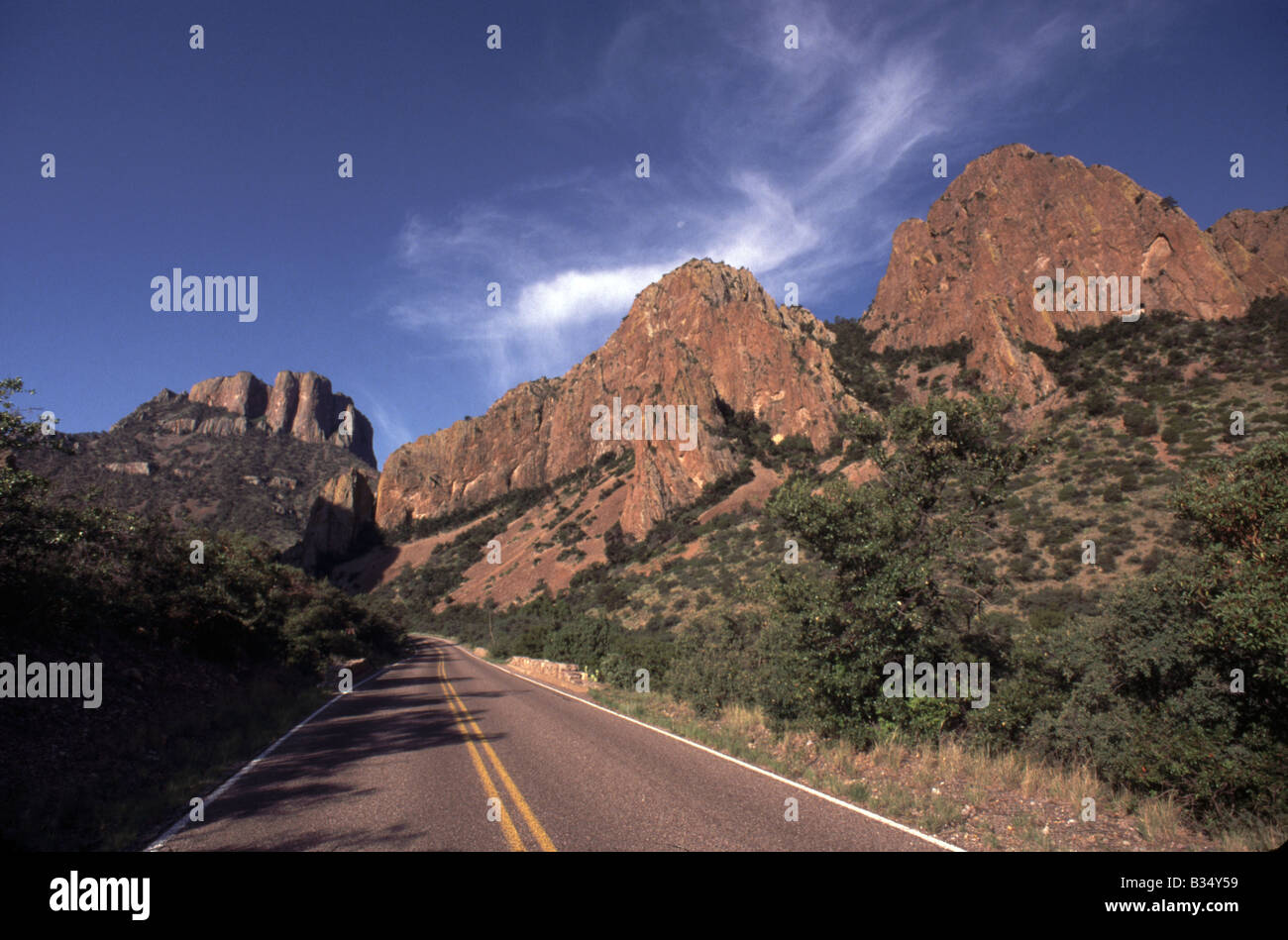 West texas and mountains hi-res stock photography and images - Alamy