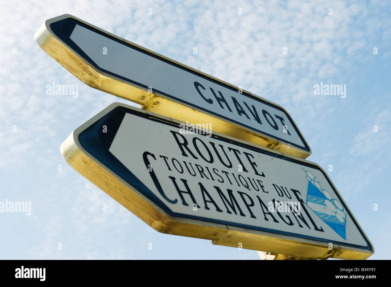 route touristique du champagne sign at chavot courcourt champagne ...