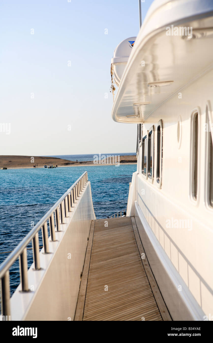 Liveaboard yacht in the Red Sea, Egypt Stock Photo - Alamy