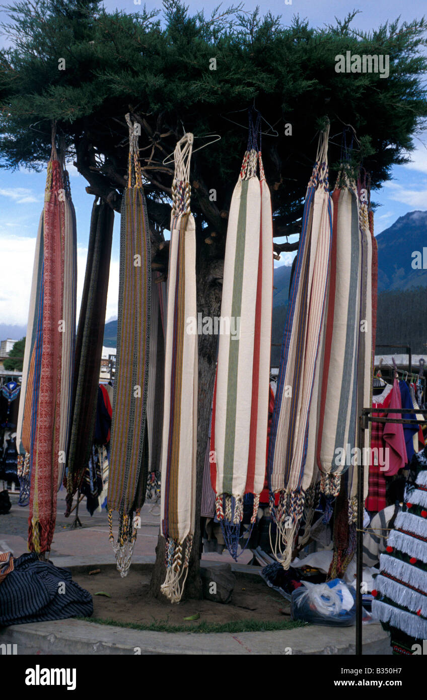 Handicrafts otavalo market ecuador hi-res stock photography and images ...