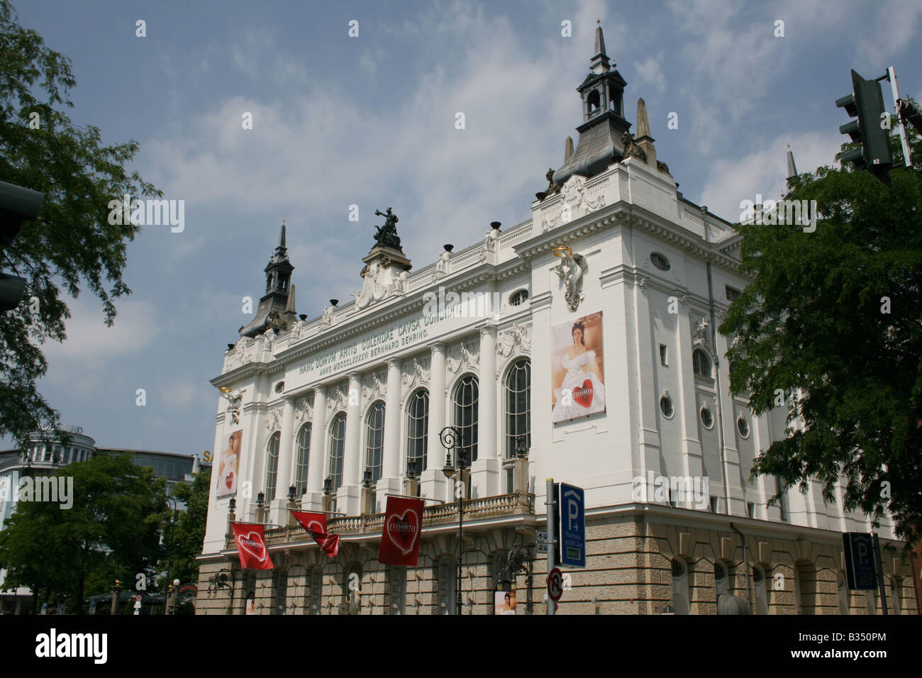 Theater des westens hi-res stock photography and images - Alamy