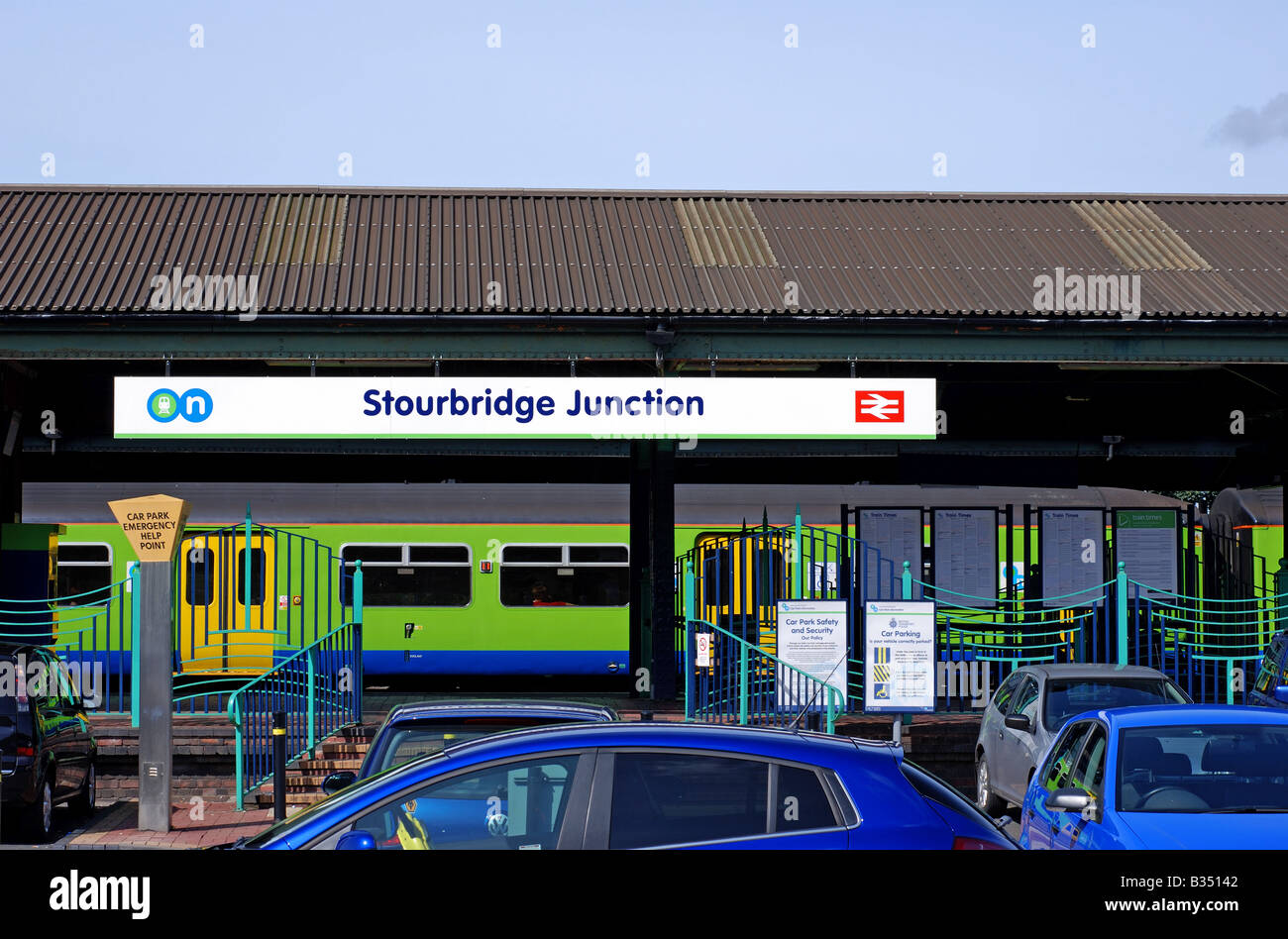 Stourbridge junction hi-res stock photography and images - Alamy