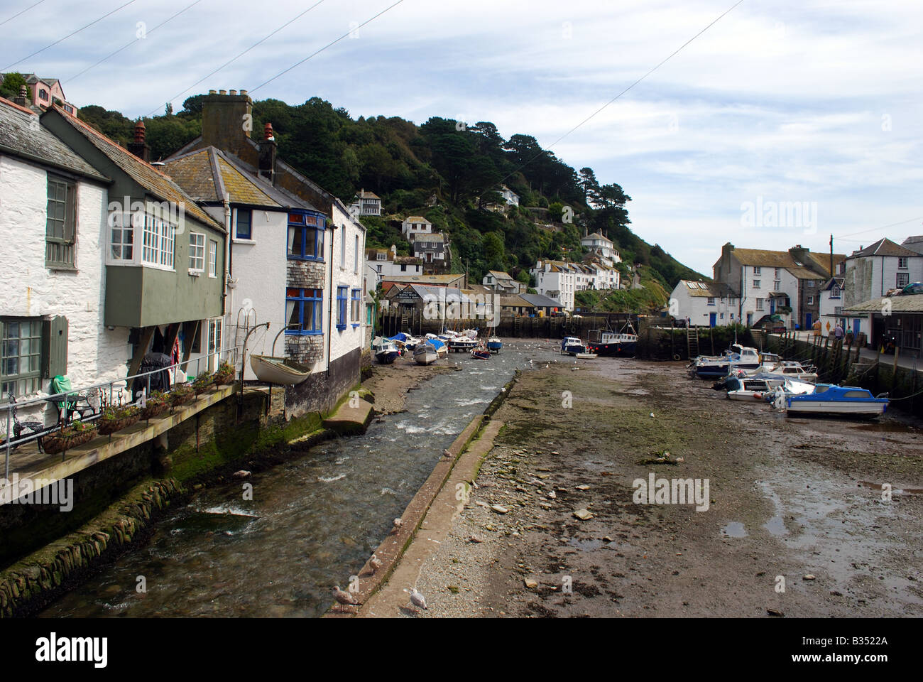 View of Polperro harbour in Cornwall Stock Photo - Alamy
