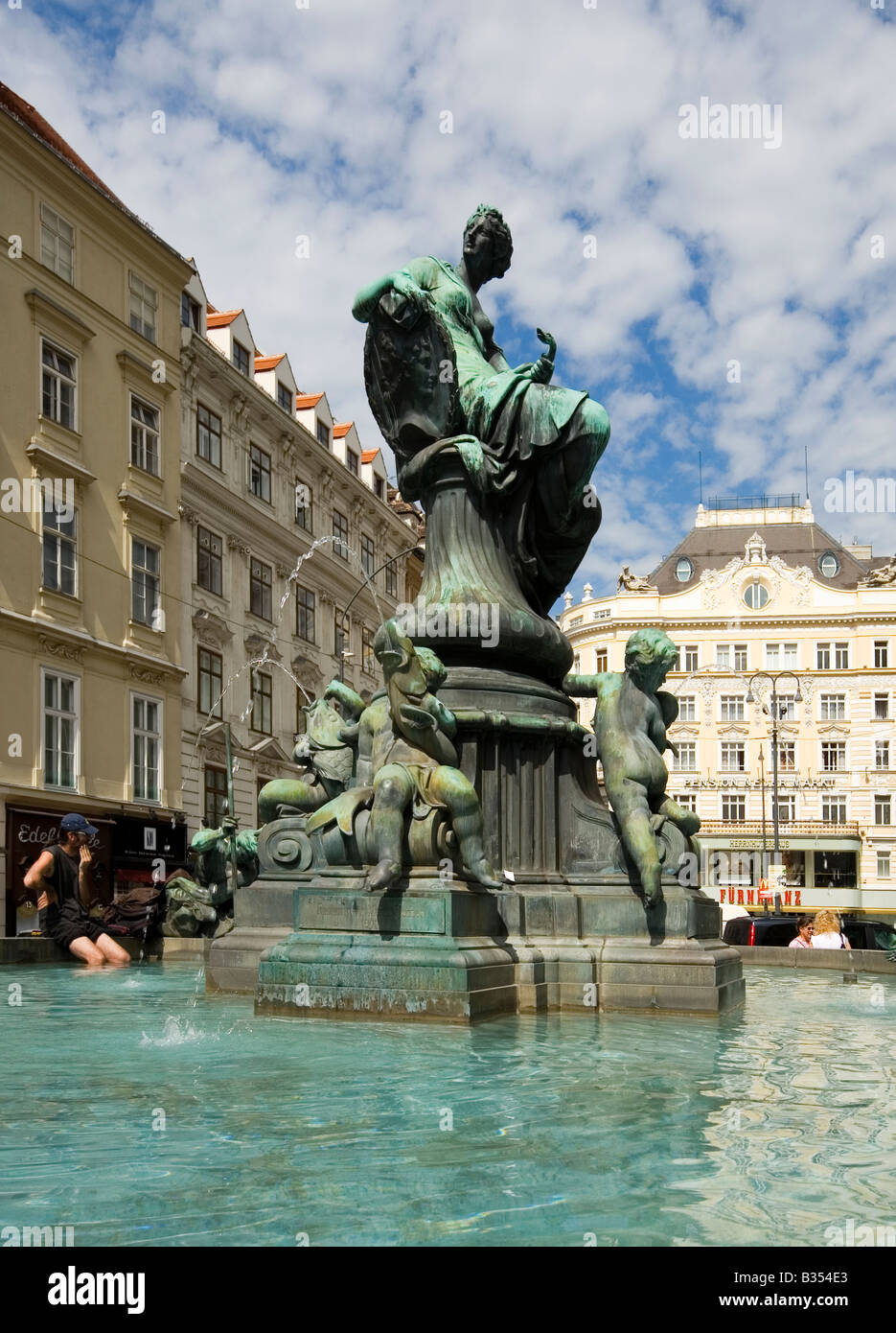 Austria Vienna Neuer Markt square fountain Stock Photo - Alamy