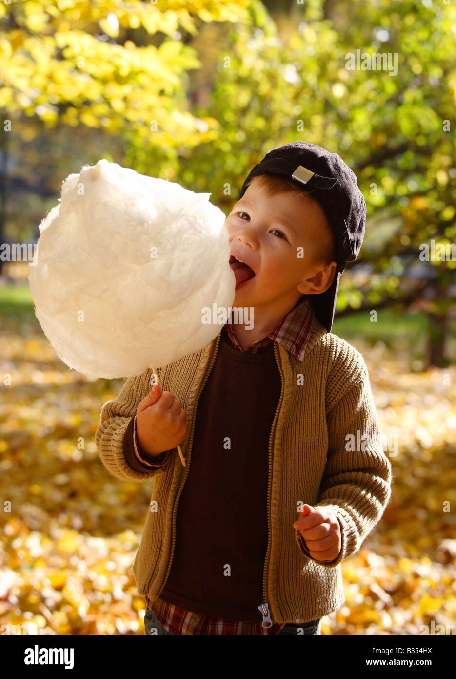 Boy candy floss hi-res stock photography and images - Alamy