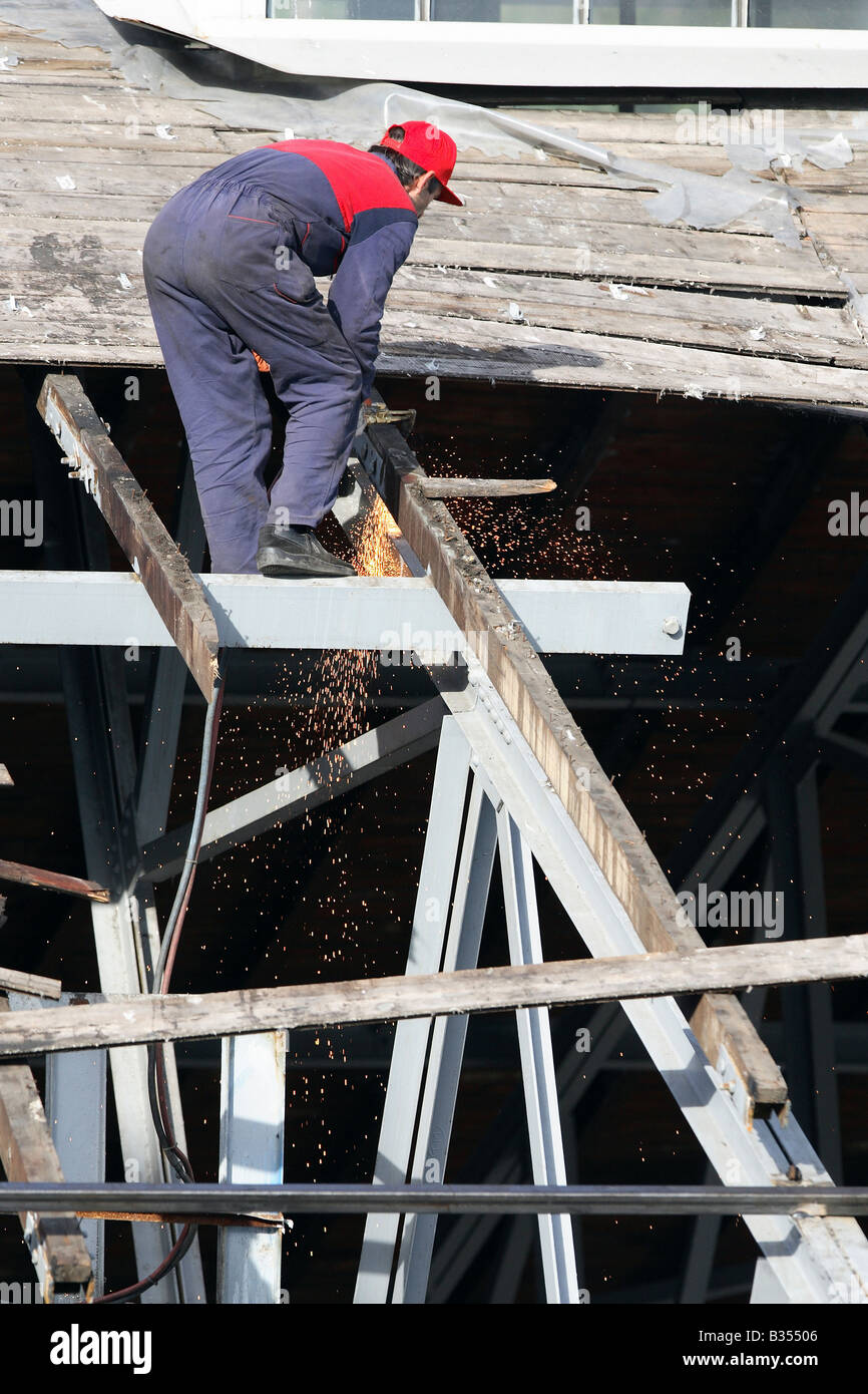 Construction worker cutting steel bars, Trabzon, Turkey Stock Photo - Alamy