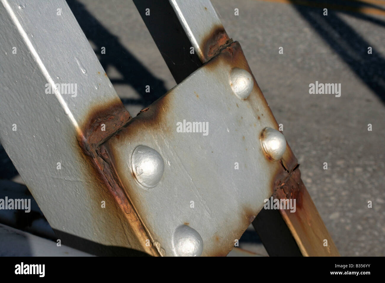 Truss bridge deterioration reducing load capacity Sturgeon Bay ...