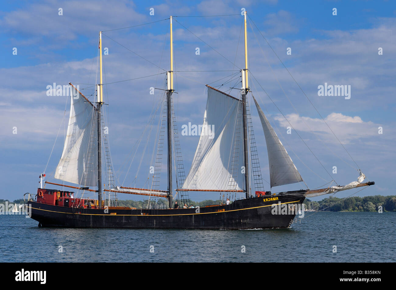 Tall sailing ship sightseeing boat cruise in the Toronto harbor on Lake ...