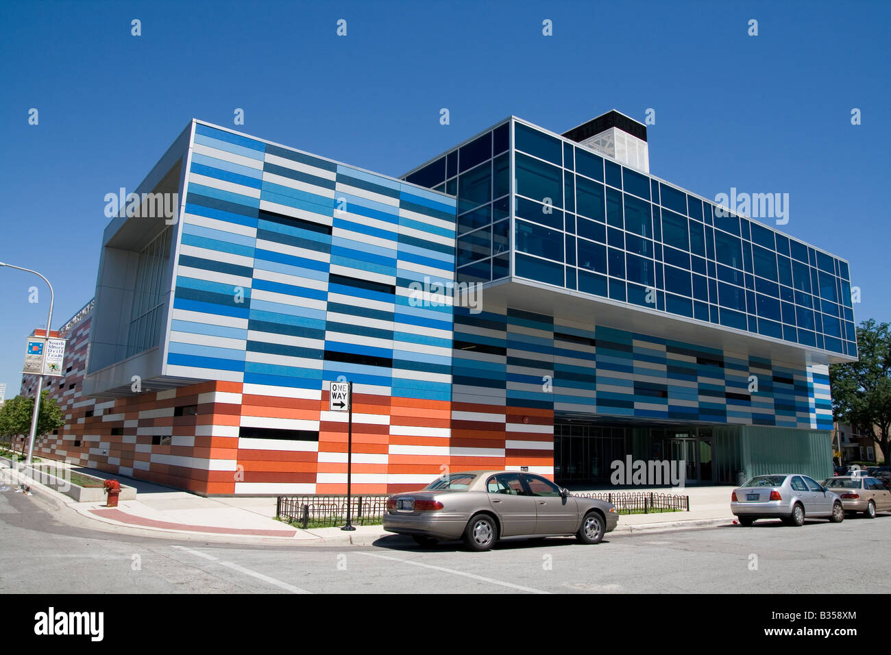 Chicago, IL Gary Comer Youth Center by John Ronan architects in Grand ...
