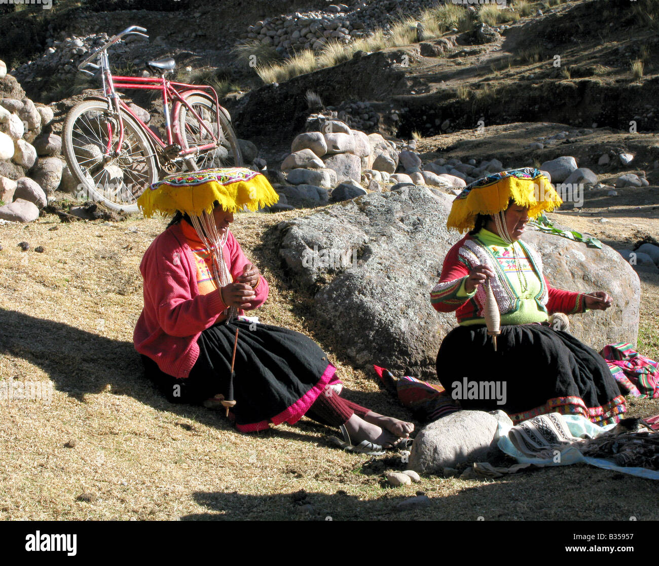 Peru mountains bicycle hi-res stock photography and images - Alamy