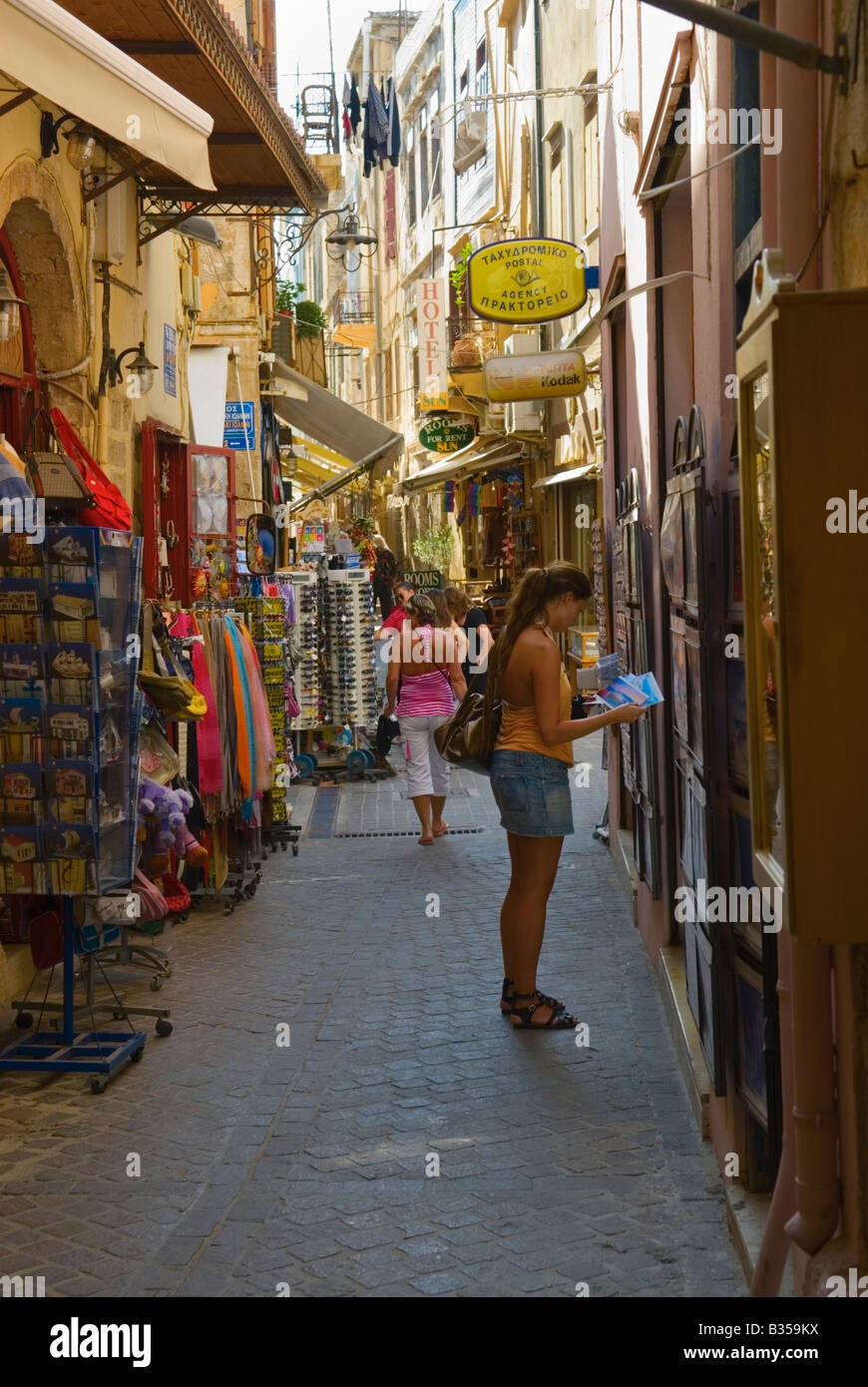 Back streets hi-res stock photography and images - Alamy