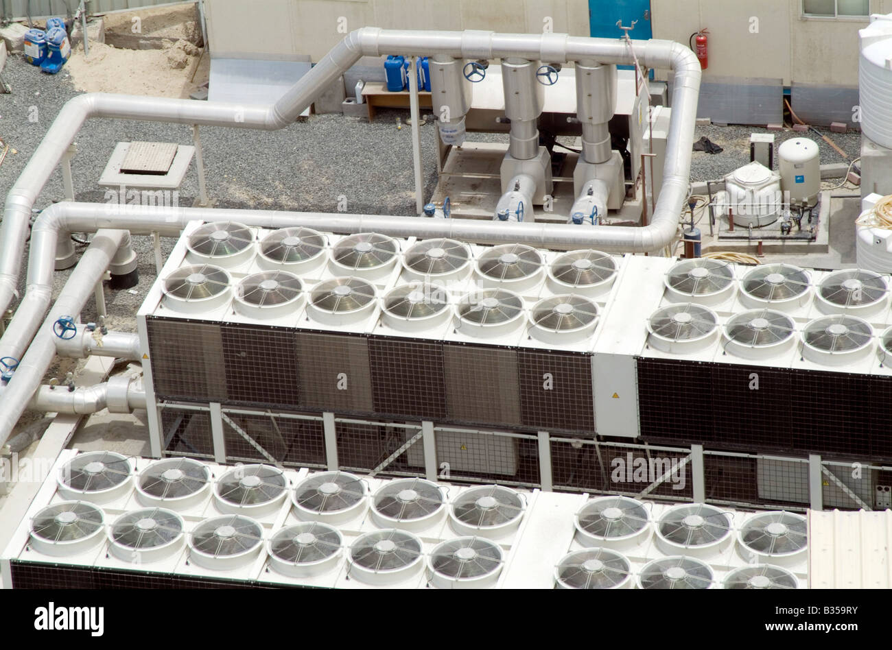 Aircon hi-res stock photography and images - Alamy