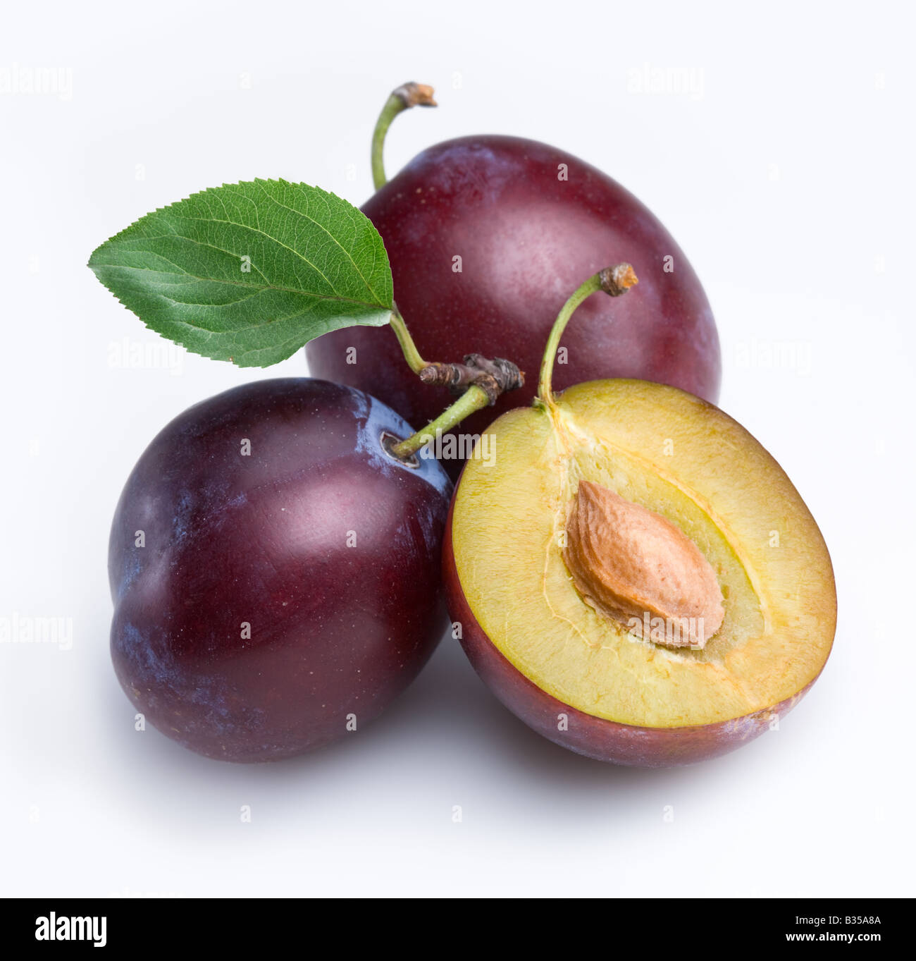 Plum fruit food hi-res stock photography and images - Alamy
