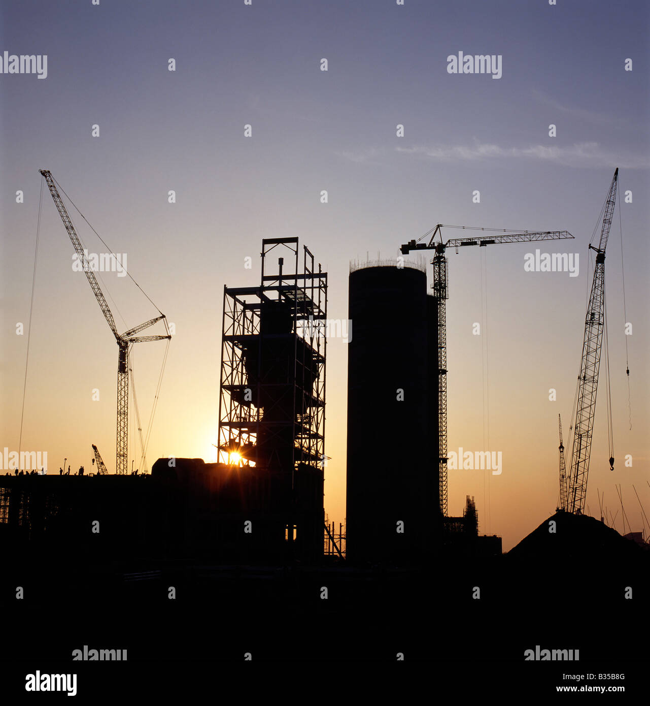 Plant under construction hi-res stock photography and images - Alamy
