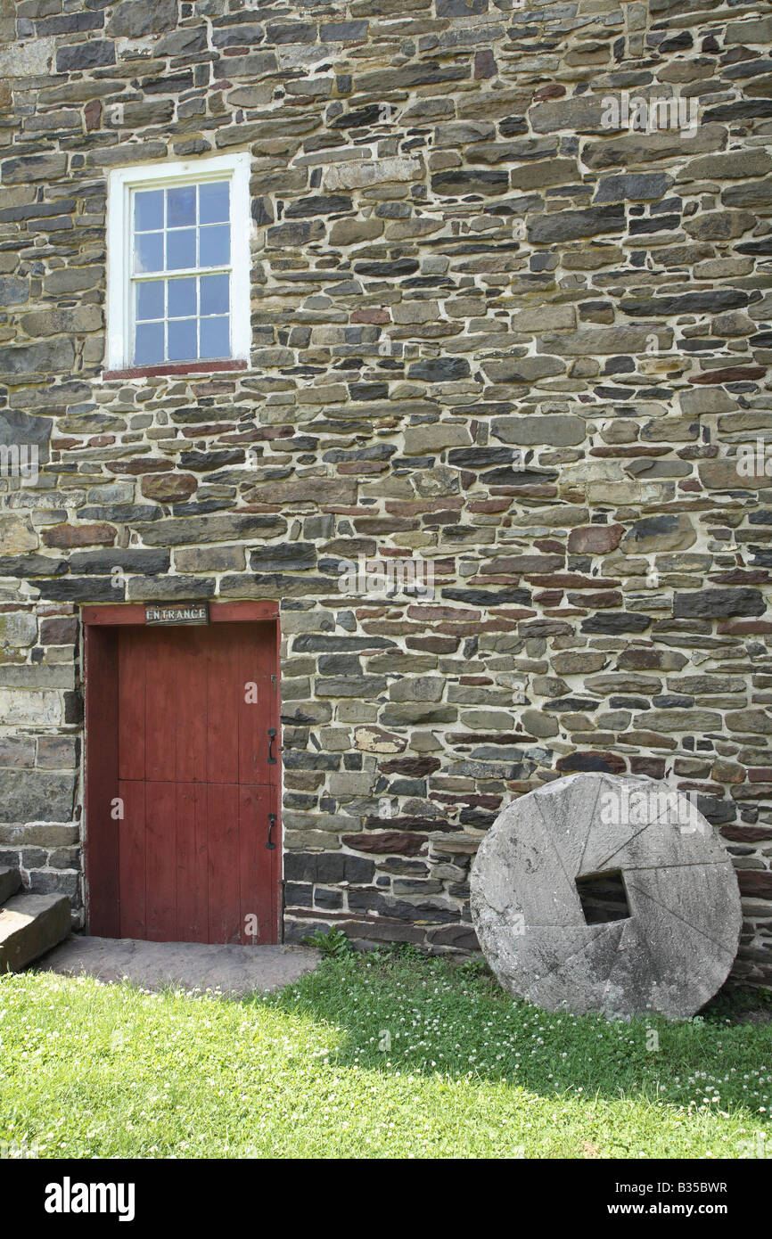 Historic gristmill hi-res stock photography and images - Alamy