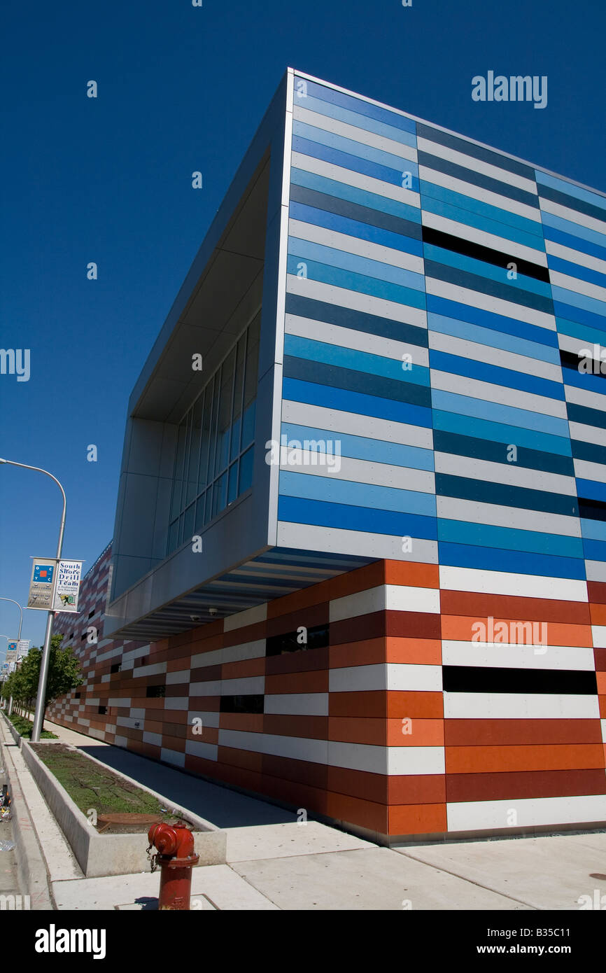 Chicago, IL side wall of Gary Comer Youth Center by John Ronan ...