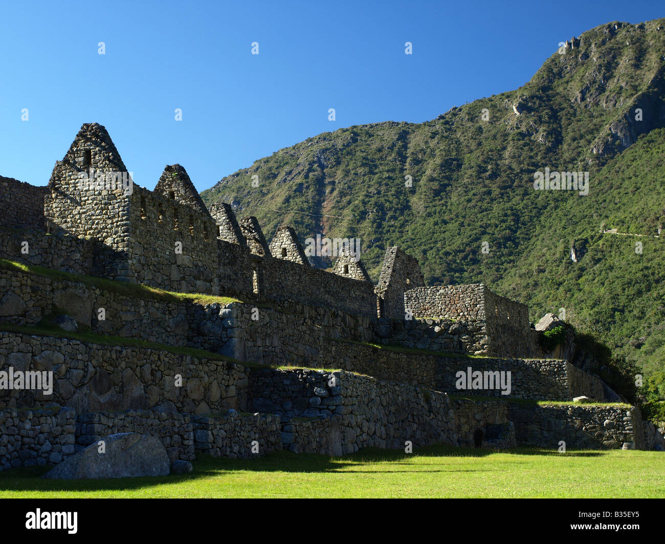 Inka buildings hi-res stock photography and images - Alamy