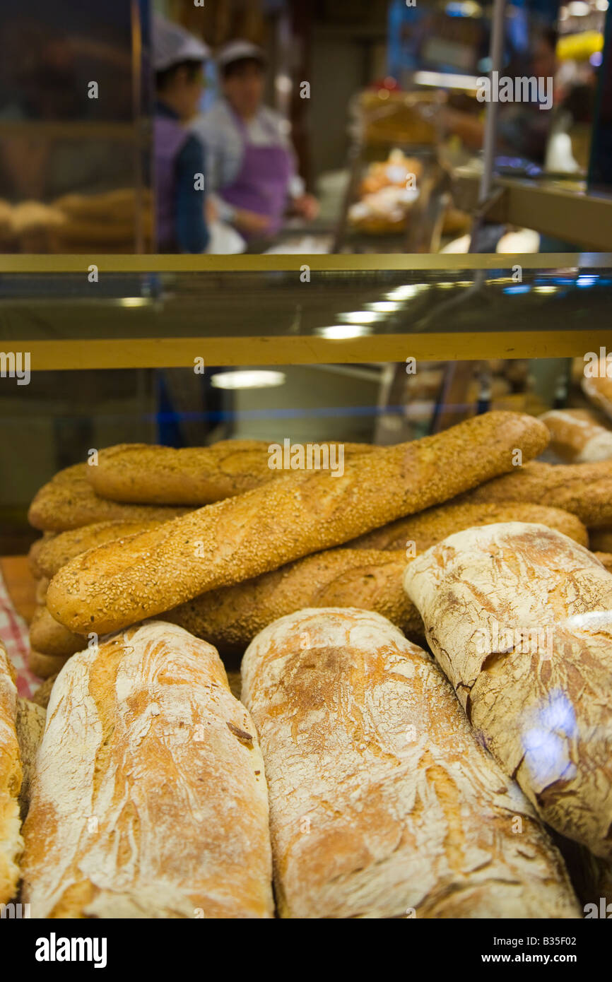 Artisan bread display hi-res stock photography and images - Alamy