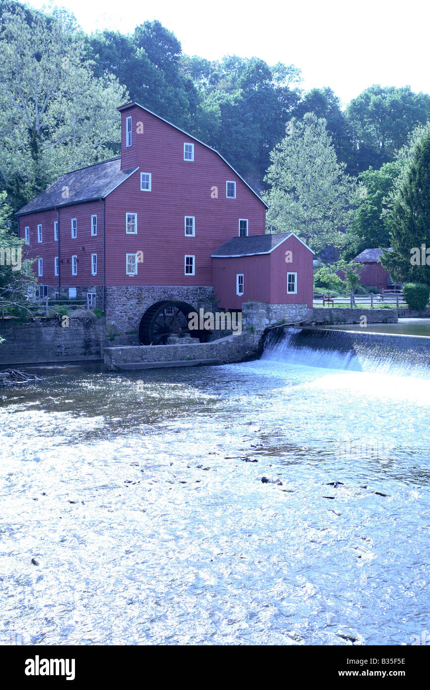 Red mill Museum in Clinton on the banks of the Raritan River Stock ...
