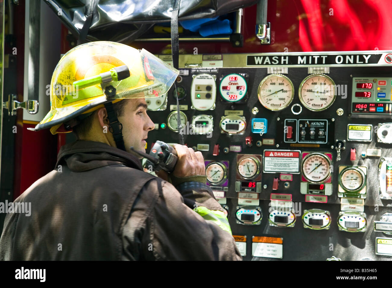 Vancouver fireman hi-res stock photography and images - Alamy