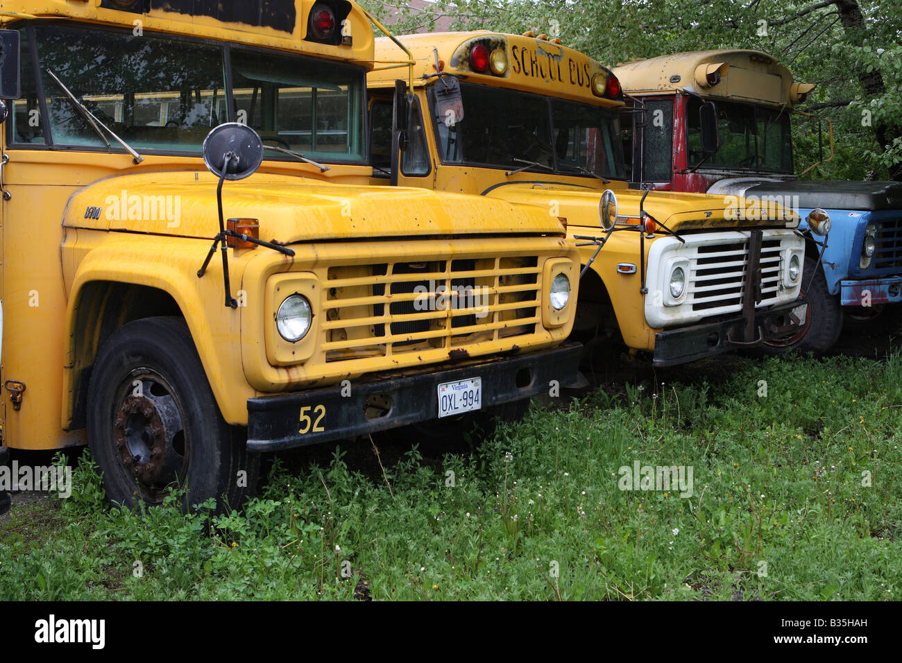 Broken down school bus hi-res stock photography and images - Alamy