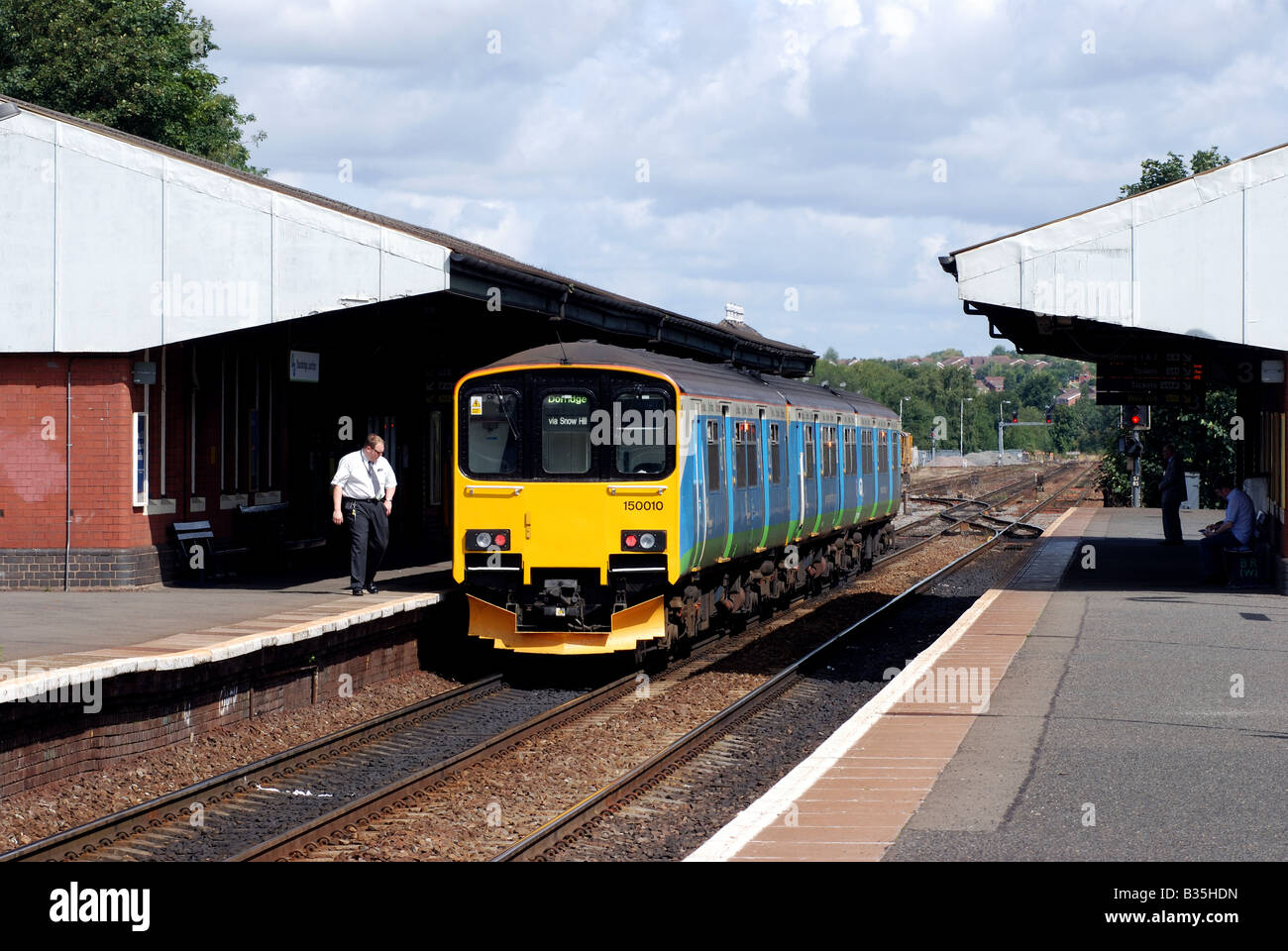 Network West Midlands train at Stourbridge Junction station, West ...