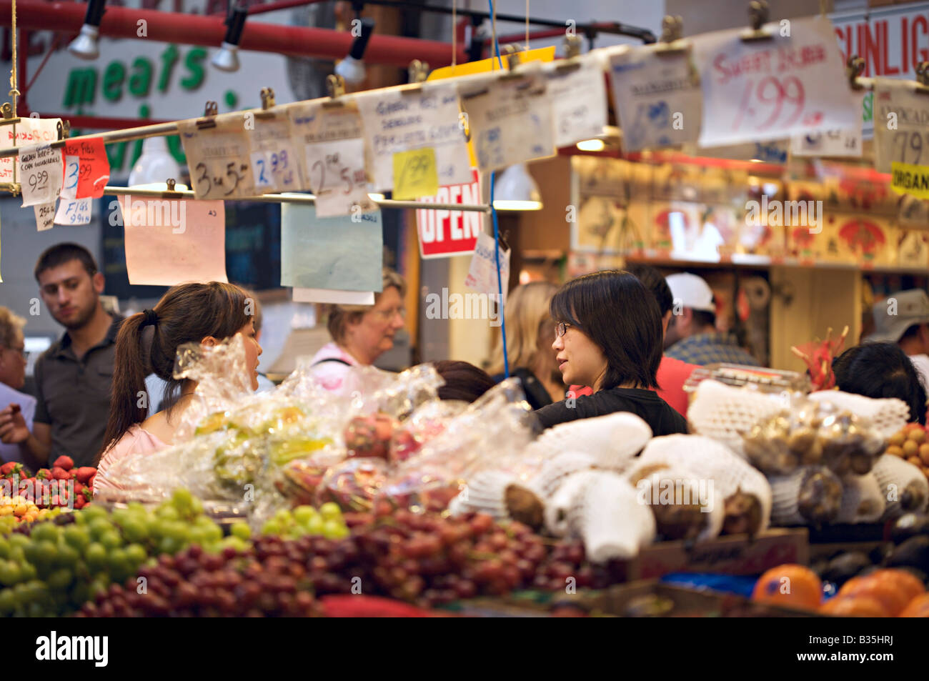 Columbia market fruits hi-res stock photography and images - Alamy