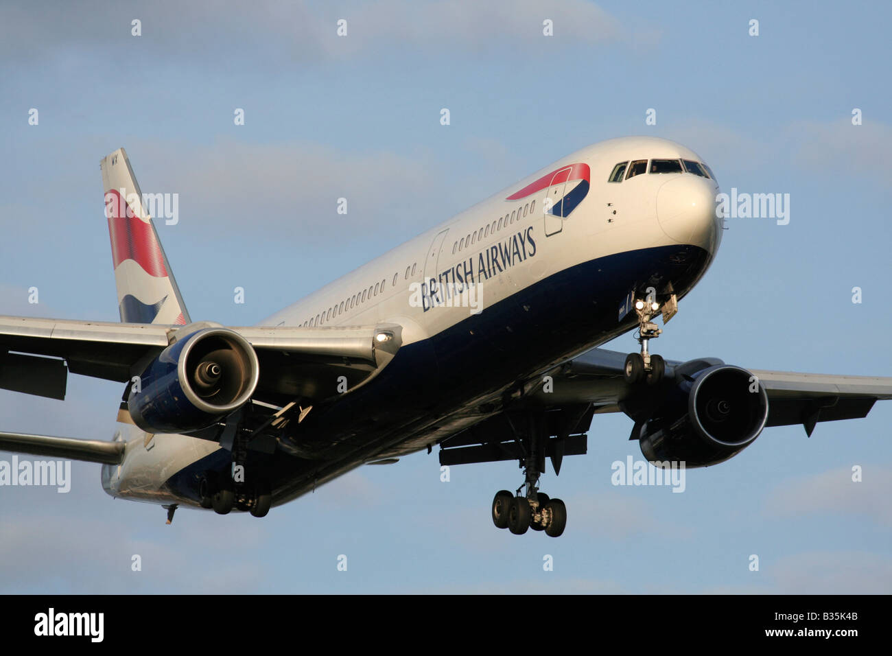 Ba 767 300 er hi-res stock photography and images - Alamy