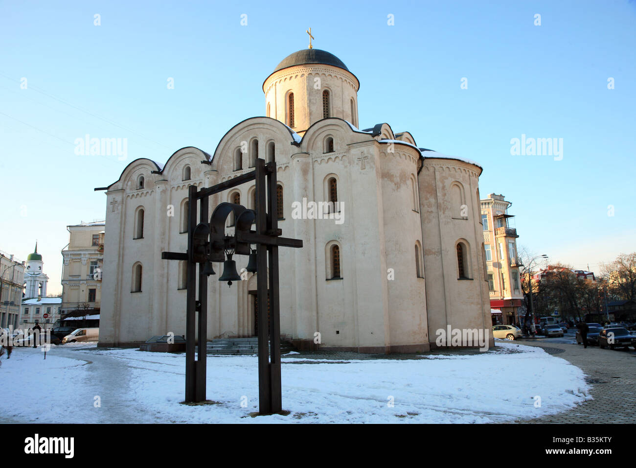 Ringing bells in orthodox temple hi-res stock photography and images ...