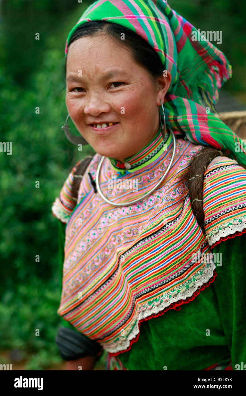 Flower Hmong woman near Bac Ha, Vietnam Stock Photo - Alamy