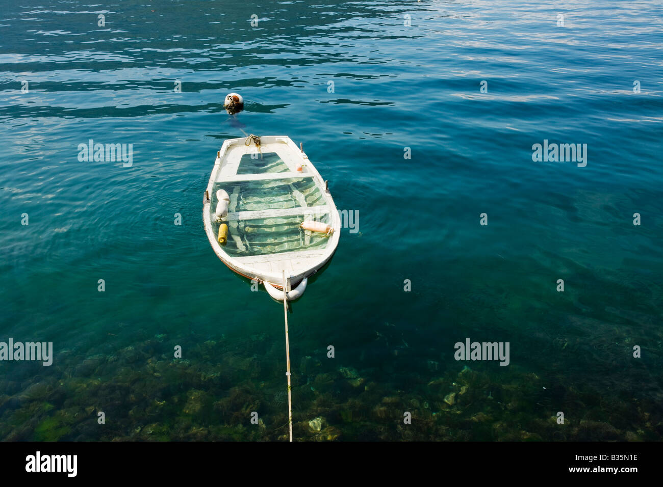 Lake sunken boat hi-res stock photography and images - Alamy