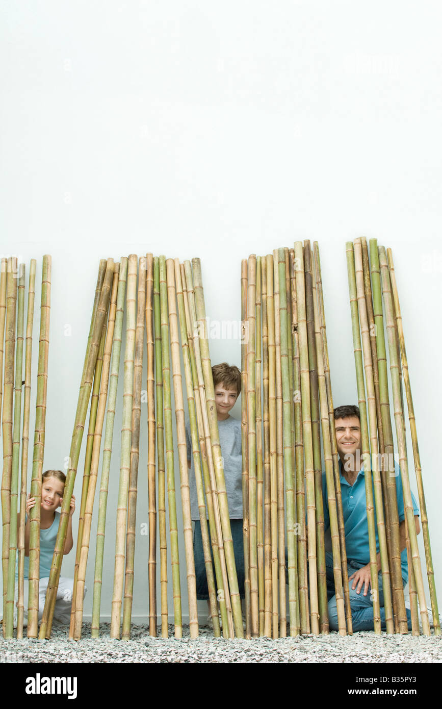 Child hiding behind pole hi-res stock photography and images - Alamy