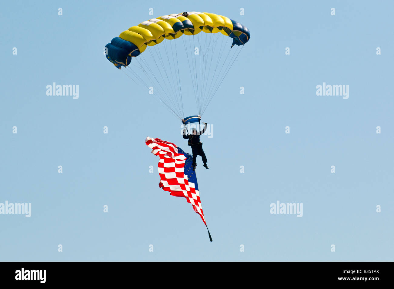 Skydiver, Parachute, & American Flag Stock Photo - Alamy
