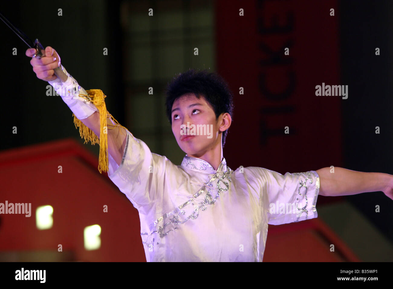 Kung fu student hi-res stock photography and images - Alamy