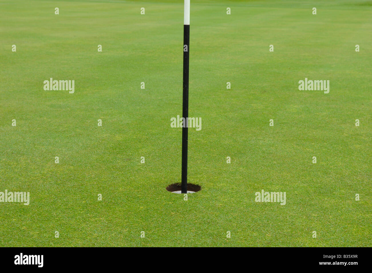 Golf bag flag hi-res stock photography and images - Alamy