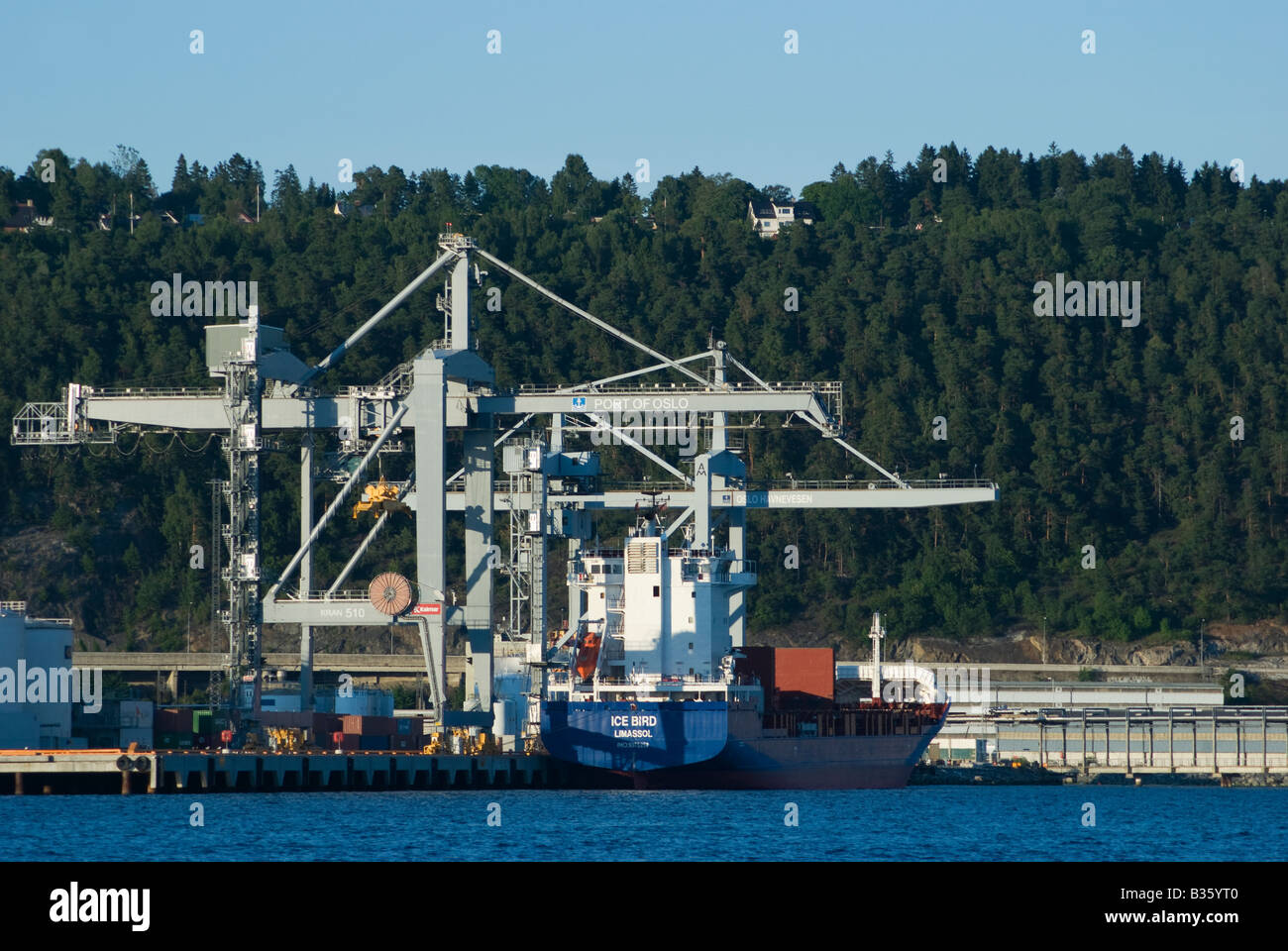 Oslo port cargo hi-res stock photography and images - Alamy