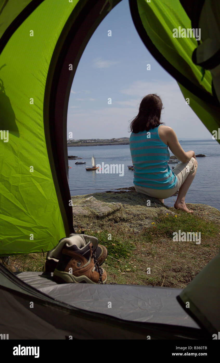Green tent on cliff top overlooking the Sea Stock Photo - Alamy