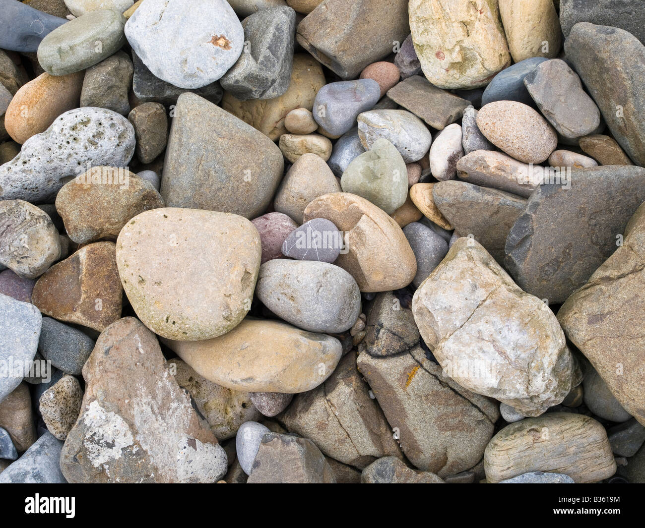Pebbles stones rocks hi-res stock photography and images - Alamy