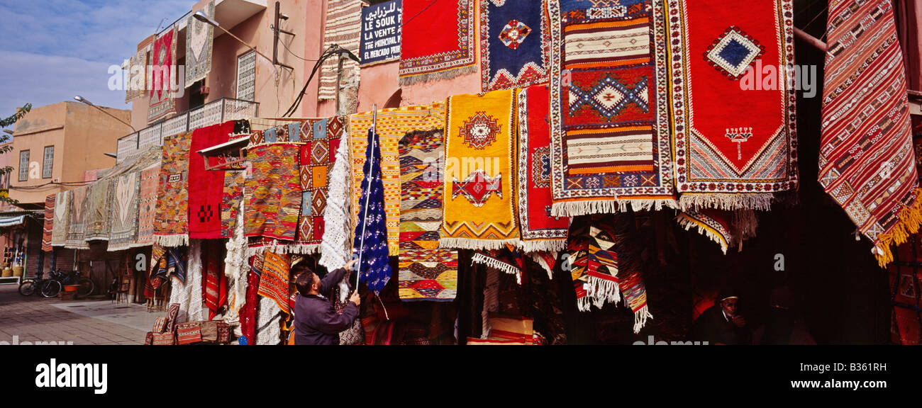 Marrakech souk rugs hi-res stock photography and images - Alamy