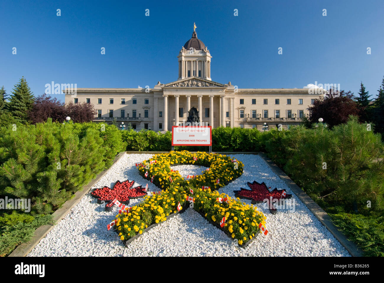 The exterior front of the Manitoba Legislative buildings in Winnipeg ...