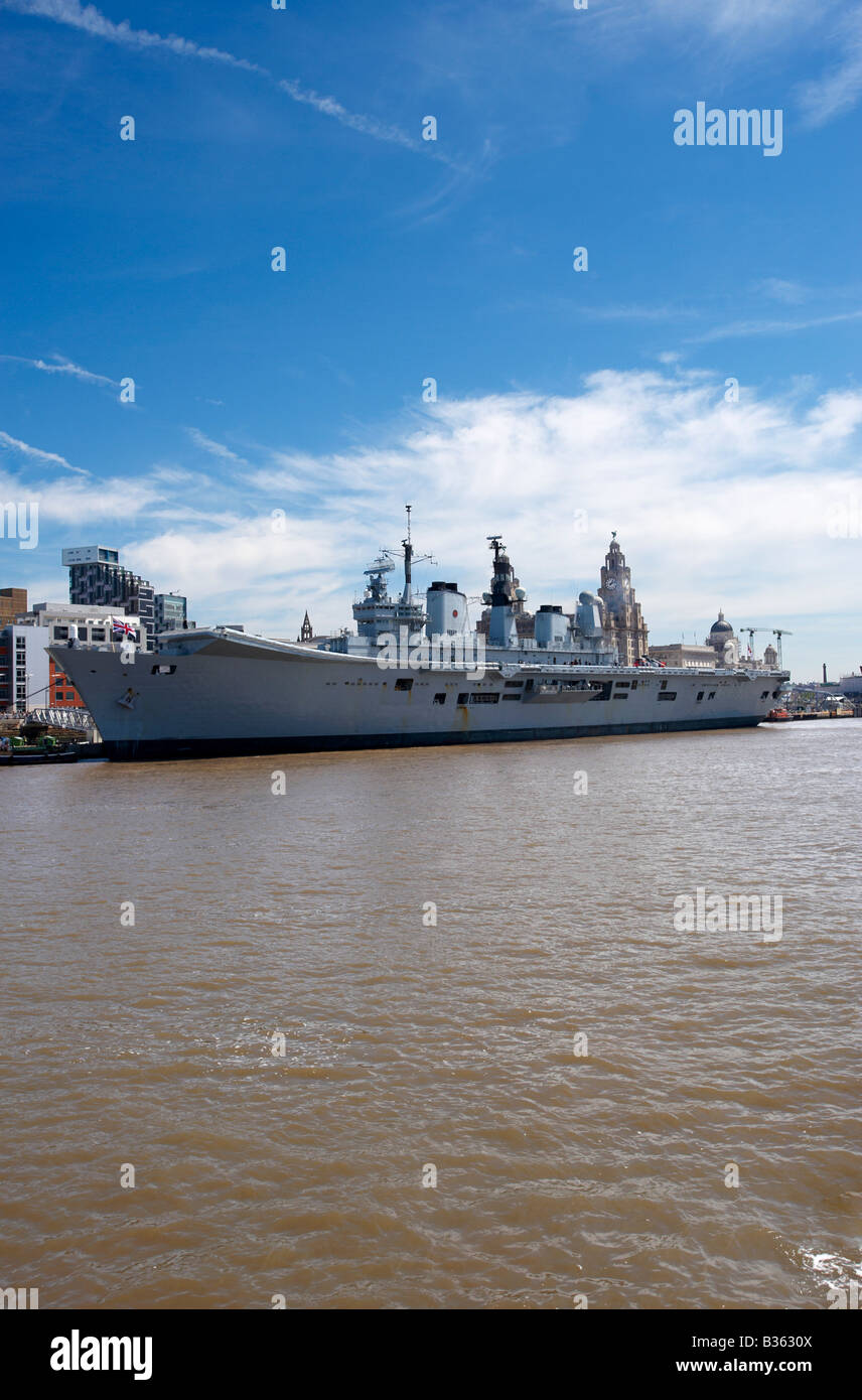 Hms royal albert hi-res stock photography and images - Alamy