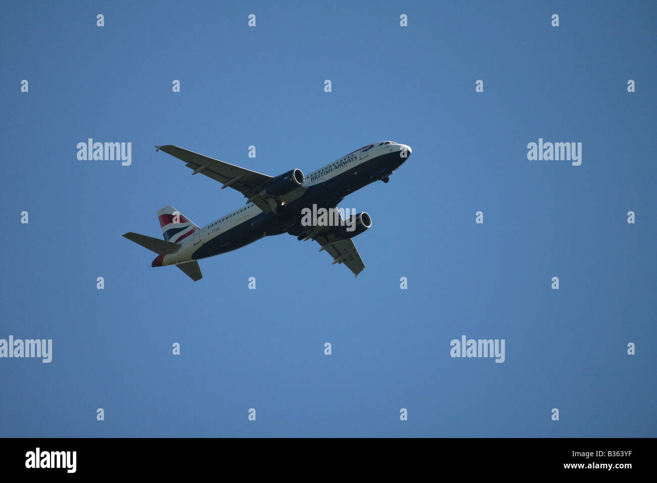 British airways jet plane hi-res stock photography and images - Alamy