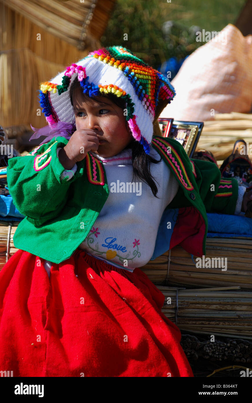 Peru, little girl on Islas Flotantes, Lake Titicaca Stock Photo - Alamy