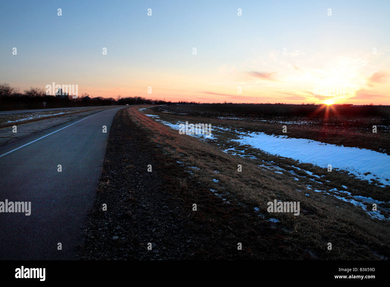 Illinois route 66 hi-res stock photography and images - Alamy