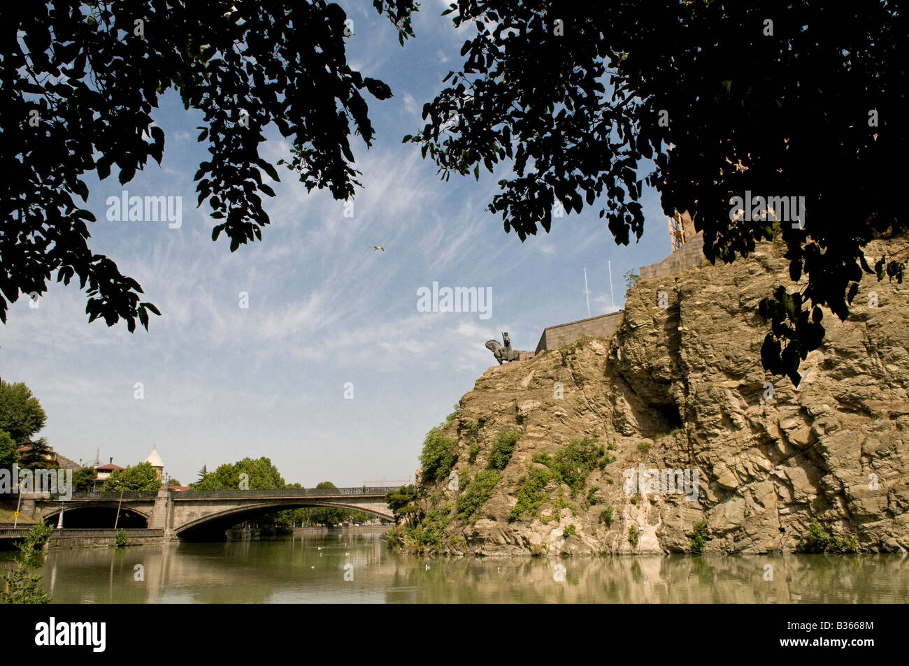 View of Metekhi cliff and Kura or Mtkvari river flowing through Tbilisi ...