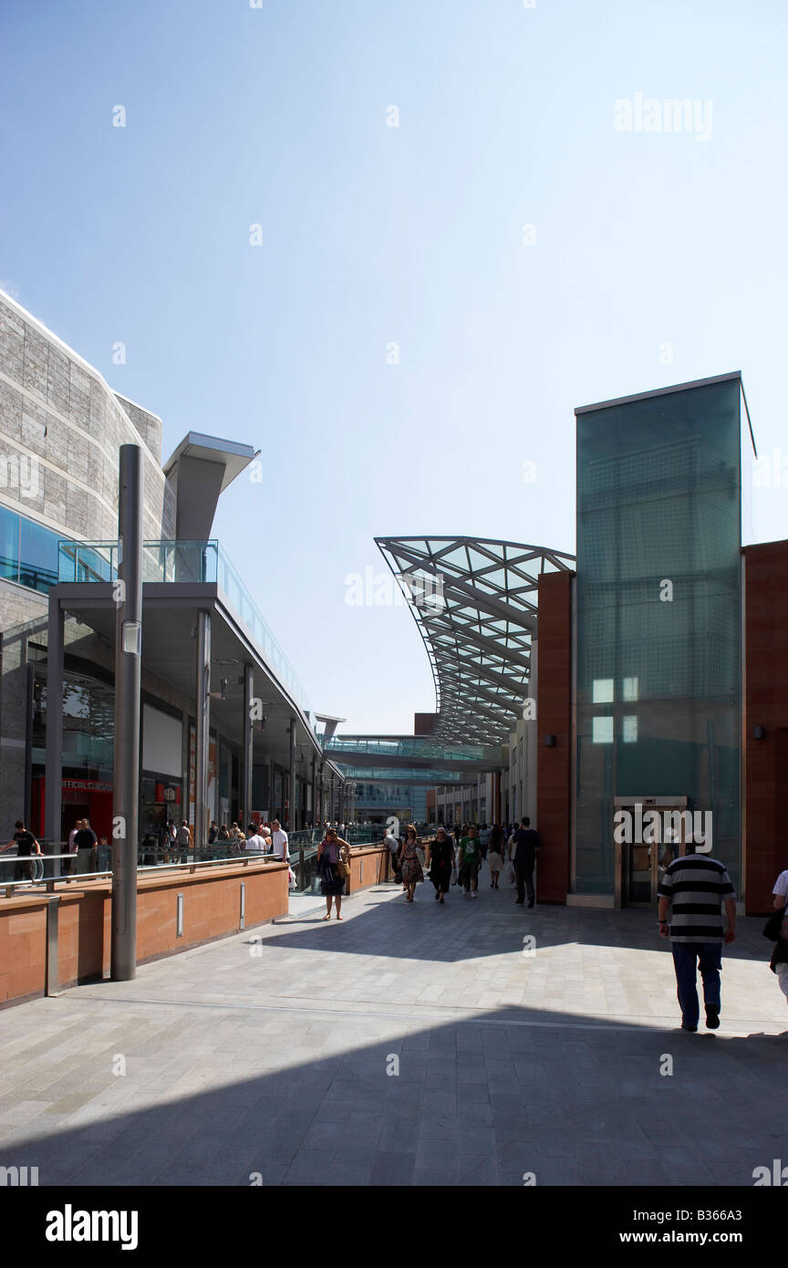Liverpool One shopping centre Stock Photo - Alamy